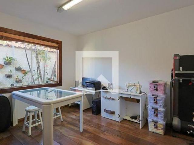 Casa à Venda Santa Efigênia, 4 Quartos, 398 m² Belo Horizonte