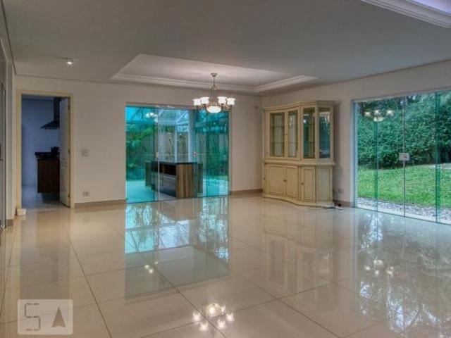 Casa à Venda Santa Felicidade, 4 Quartos, 400 m² Curitiba