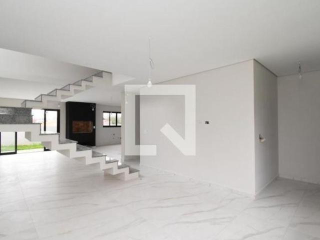 Casa à Venda Santa Felicidade, 3 Quartos, 211 m² Curitiba