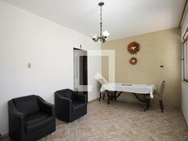 Casa à Venda Santa Inês, 4 Quartos, 200 m² Belo Horizonte