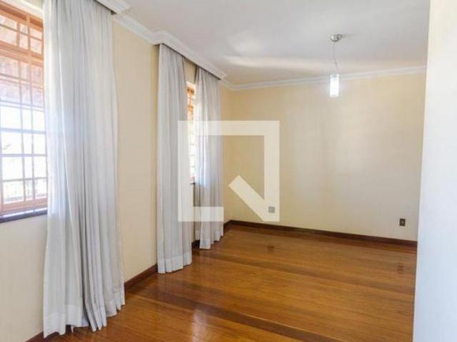 Casa à Venda Santa Inês, 5 Quartos, 360 m² Belo Horizonte