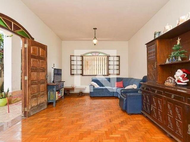 Casa à Venda Santa Inês, 6 Quartos, 250 m² Belo Horizonte