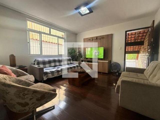 Casa à Venda Santa Inês, 3 Quartos, 167 m² Belo Horizonte