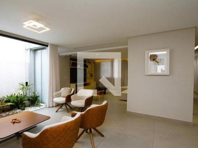 Casa à Venda Santa Lúcia, 4 Quartos, 380 m2