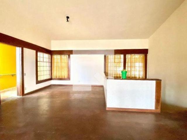 Casa à Venda Santa Lúcia, 4 Quartos, 302 m² Belo Horizonte