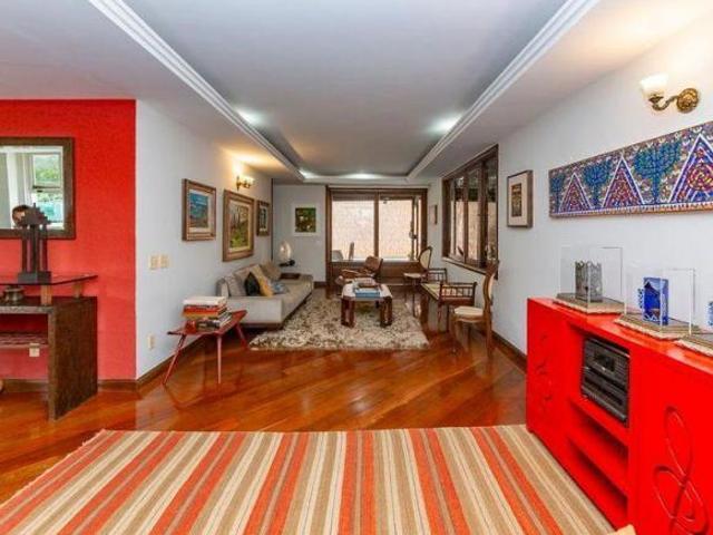 Casa à Venda Santa Lúcia, 4 Quartos, 414 m2