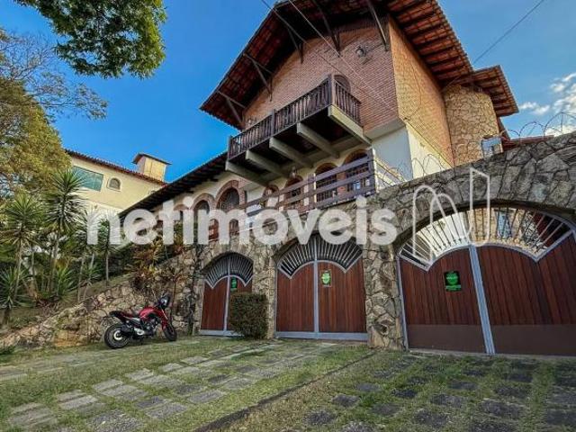 Casa à Venda, Santa Lúcia, Belo Horizonte