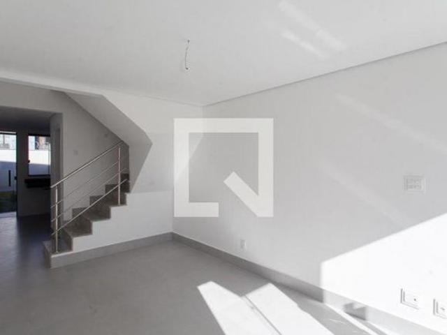 Casa à Venda Santa Mônica, 2 Quartos, 122 m² Belo Horizonte