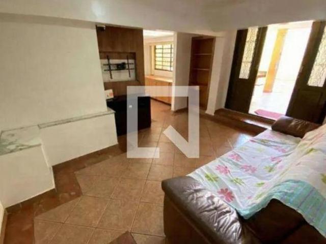 Casa à Venda Santa Mônica, 4 Quartos, 250 m² Belo Horizonte