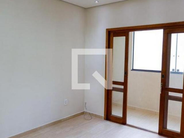 Casa à Venda Santa Maria, 3 Quartos, 180 m² Osasco