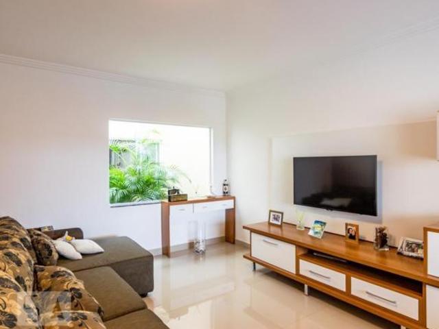 Casa à Venda Santa Maria, 3 Quartos, 197 m² São Caetano do Sul