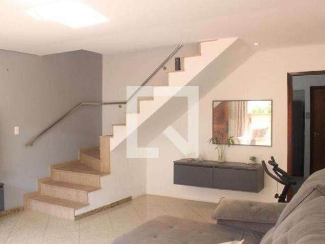 Casa à Venda Santa Maria, 3 Quartos, 268 m2