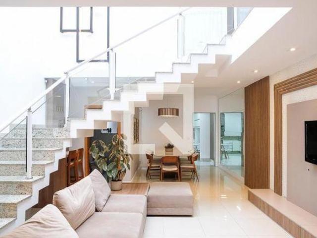 Casa à Venda Santa Maria, 3 Quartos, 284 m² São Caetano do Sul