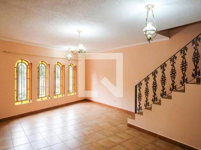 Casa à Venda Santa Maria, 3 Quartos, 506 m2