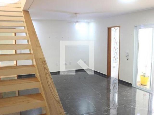 Casa à Venda Santa Maria, 2 Quartos, 190 m² São Caetano do Sul