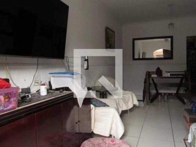 Casa à Venda Santa Maria, 2 Quartos, 198 m2