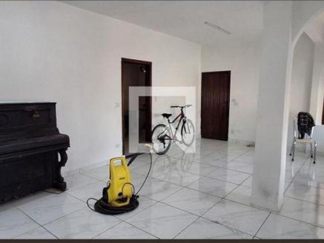 Casa à Venda Santa Maria, 2 Quartos, 240 m² São Caetano do Sul