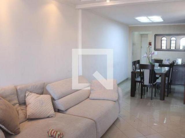 Casa à Venda Santa Maria, 2 Quartos, 250 m² São Caetano do Sul