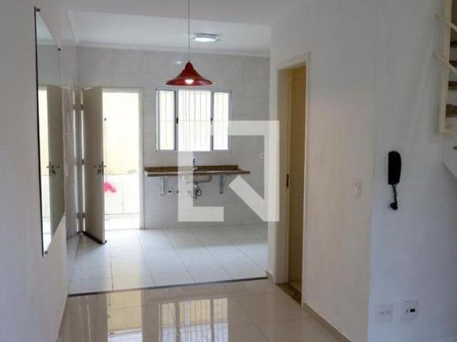 Casa à Venda Santa Maria, 2 Quartos, 63 m² Osasco
