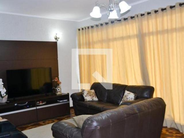 Casa à Venda Santa Maria, 4 Quartos, 250 m2