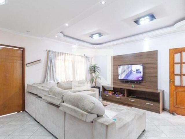 Casa à Venda Santa Maria, 4 Quartos, 270 m² Osasco