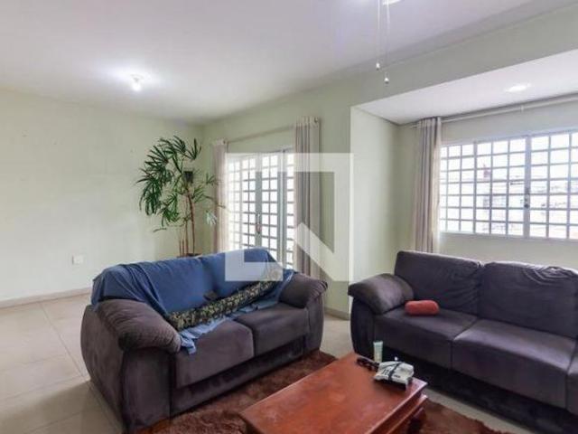 Casa à Venda Santa Maria, 4 Quartos, 200 m² Osasco