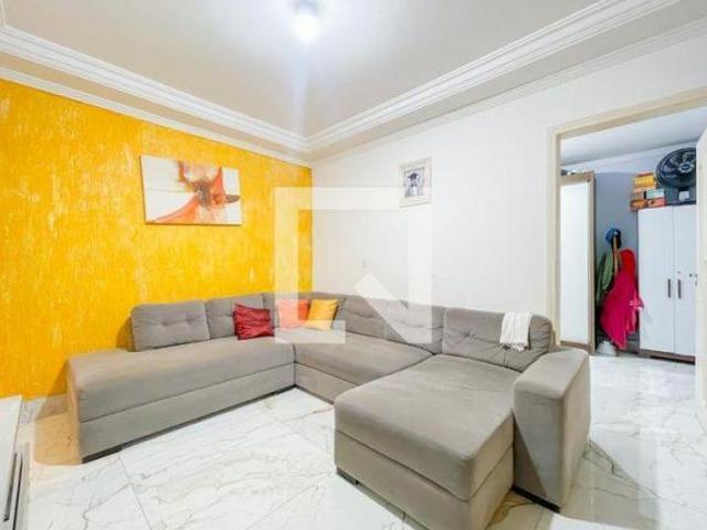 Casa à Venda Santa Maria, 8 Quartos, 96 m² Osasco