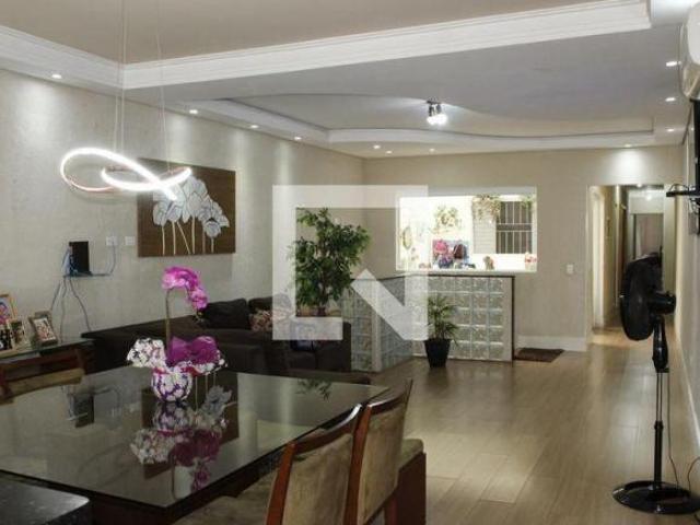 Casa à Venda Santa Paula, 3 Quartos, 340 m² São Caetano do Sul