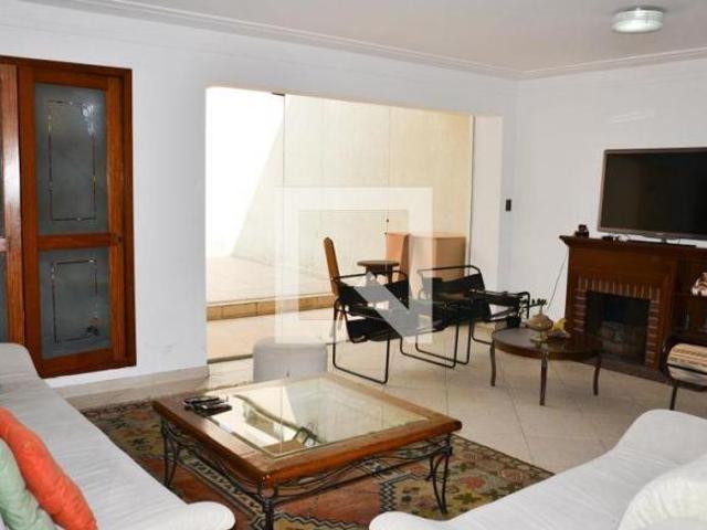 Casa à Venda Santa Paula, 3 Quartos, 363 m² São Caetano do Sul