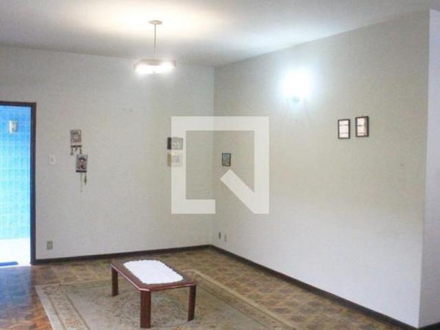 Casa à Venda Santa Paula, 3 Quartos, 400 m2