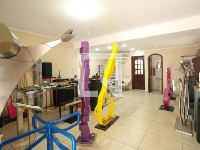 Casa à Venda Santa Paula, 2 Quartos, 200 m2
