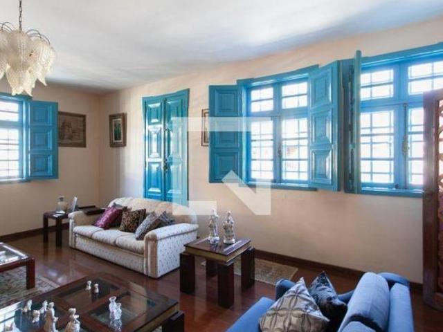 Casa à Venda Santa Rosa, 3 Quartos, 447 m² Belo Horizonte