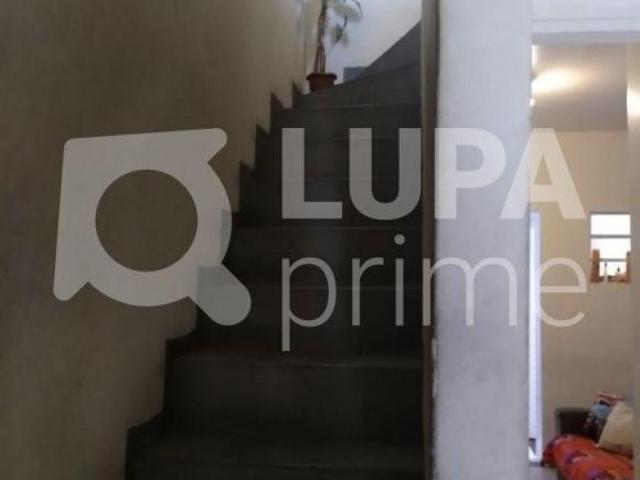 Casa à venda Santa Teresinha 3 dormitórios, 3 banheiros, 3 vagas 200 m²
