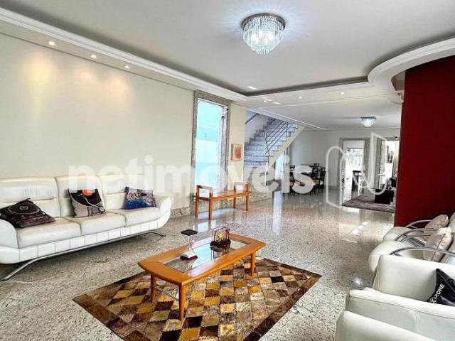 Casa à Venda, Santa Tereza, Belo Horizonte