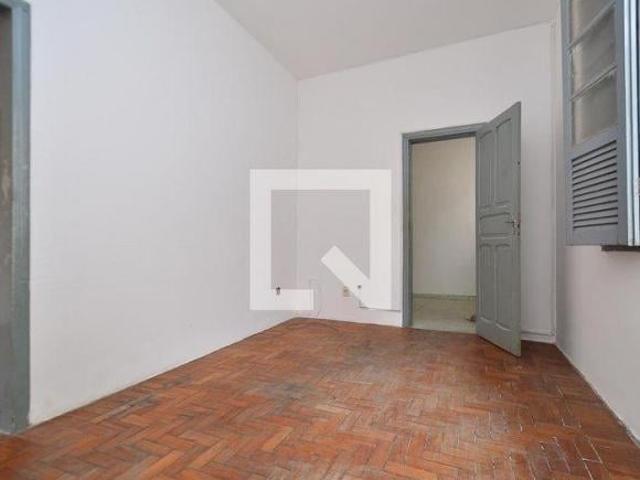 Casa à Venda Santa Tereza, 2 Quartos, 294 m² Belo Horizonte