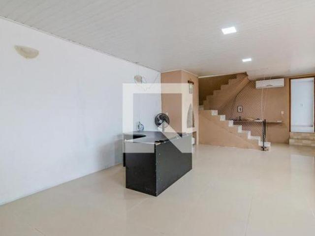 Casa à Venda Santa Tereza, 3 Quartos, 550 m² Porto Alegre
