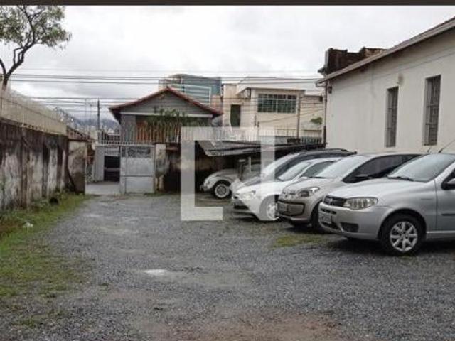 Casa à Venda Santa Tereza, 3 Quartos, 620 m² Belo Horizonte