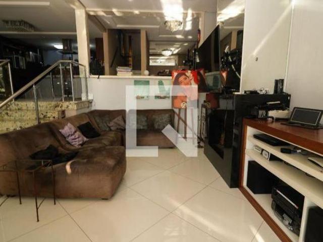 Casa à Venda Santa Tereza, 3 Quartos, 620 m² Porto Alegre