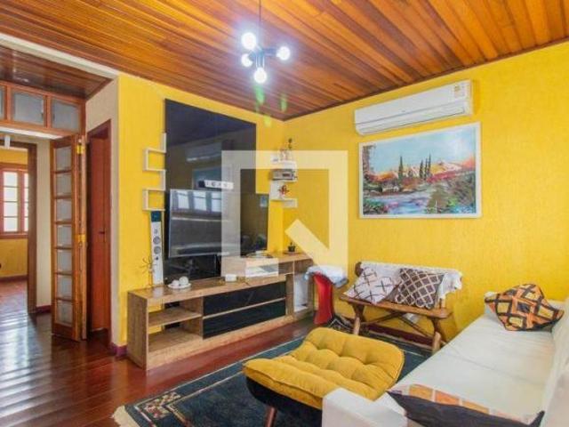 Casa à Venda Santa Tereza, 3 Quartos, 165 m² Porto Alegre