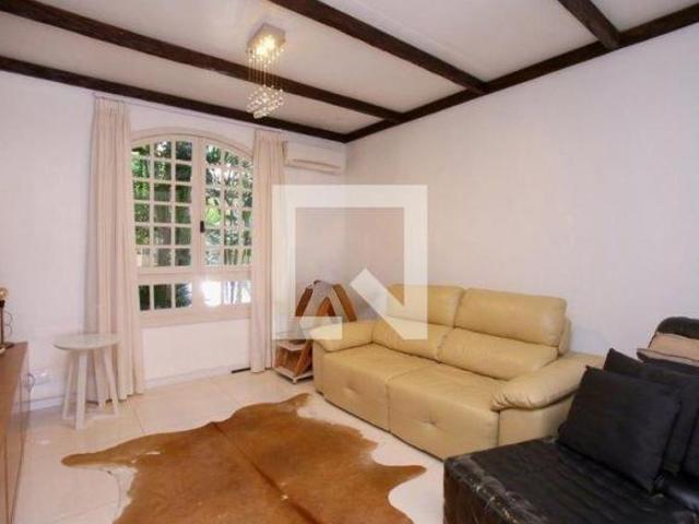 Casa à Venda Santa Tereza, 3 Quartos, 200 m² Porto Alegre