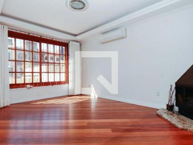 Casa à Venda Santa Tereza, 3 Quartos, 211 m² Porto Alegre