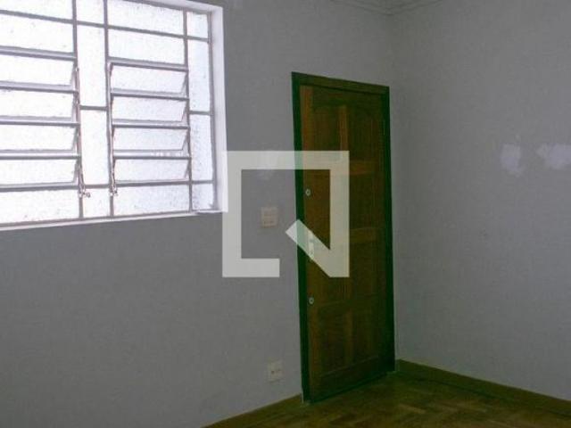 Casa à Venda Santa Tereza, 4 Quartos, 100 m² Belo Horizonte