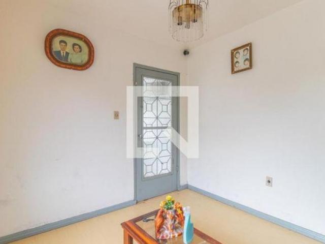 Casa à Venda Santa Tereza, 4 Quartos, 150 m² Porto Alegre
