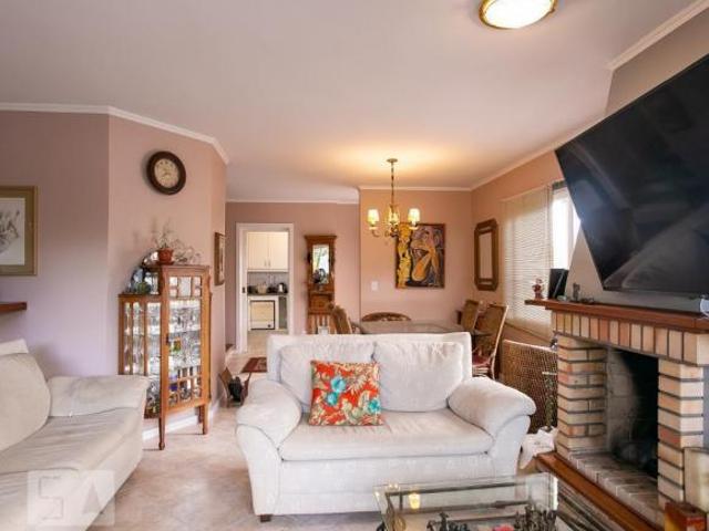 Casa à Venda Santa Tereza, 4 Quartos, 230 m² Porto Alegre