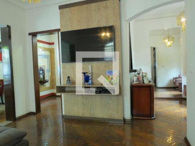 Casa à Venda Santa Tereza, 4 Quartos, 300 m² Belo Horizonte