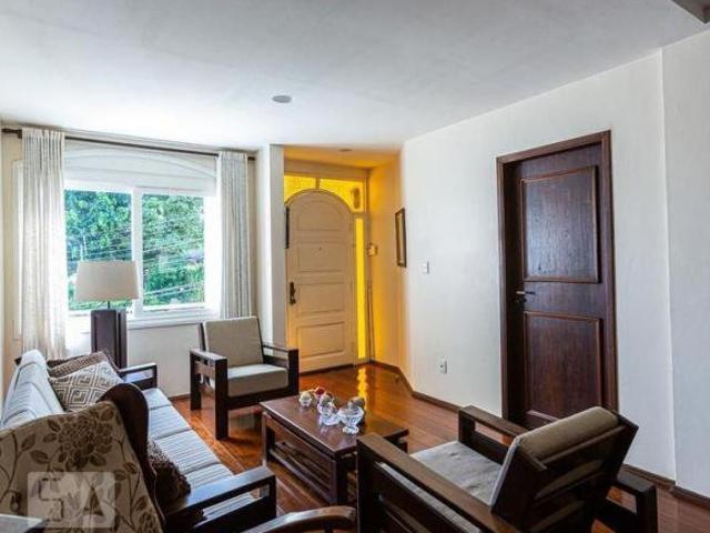 Casa à Venda Santa Tereza, 4 Quartos, 357 m² Porto Alegre