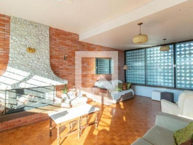 Casa à Venda Santa Tereza, 5 Quartos, 417 m² Porto Alegre