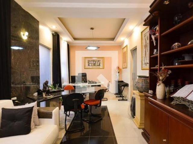 Casa à Venda Santa Tereza, 6 Quartos, 400 m² Belo Horizonte