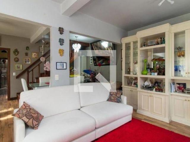 Casa à Venda Santa Tereza, 6 Quartos, 22 m² Porto Alegre