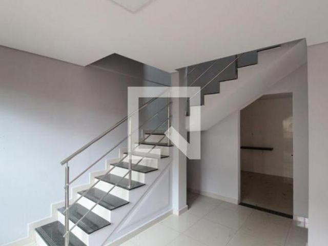 Casa à Venda Santa Terezinha, 2 Quartos, 85 m² Belo Horizonte